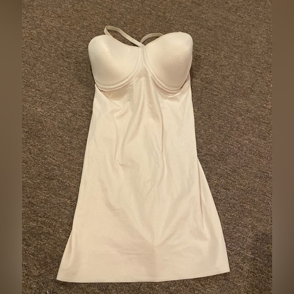 Miracle | Intimates & Sleepwear | Euc Womens Miracle Slimming Suit ...